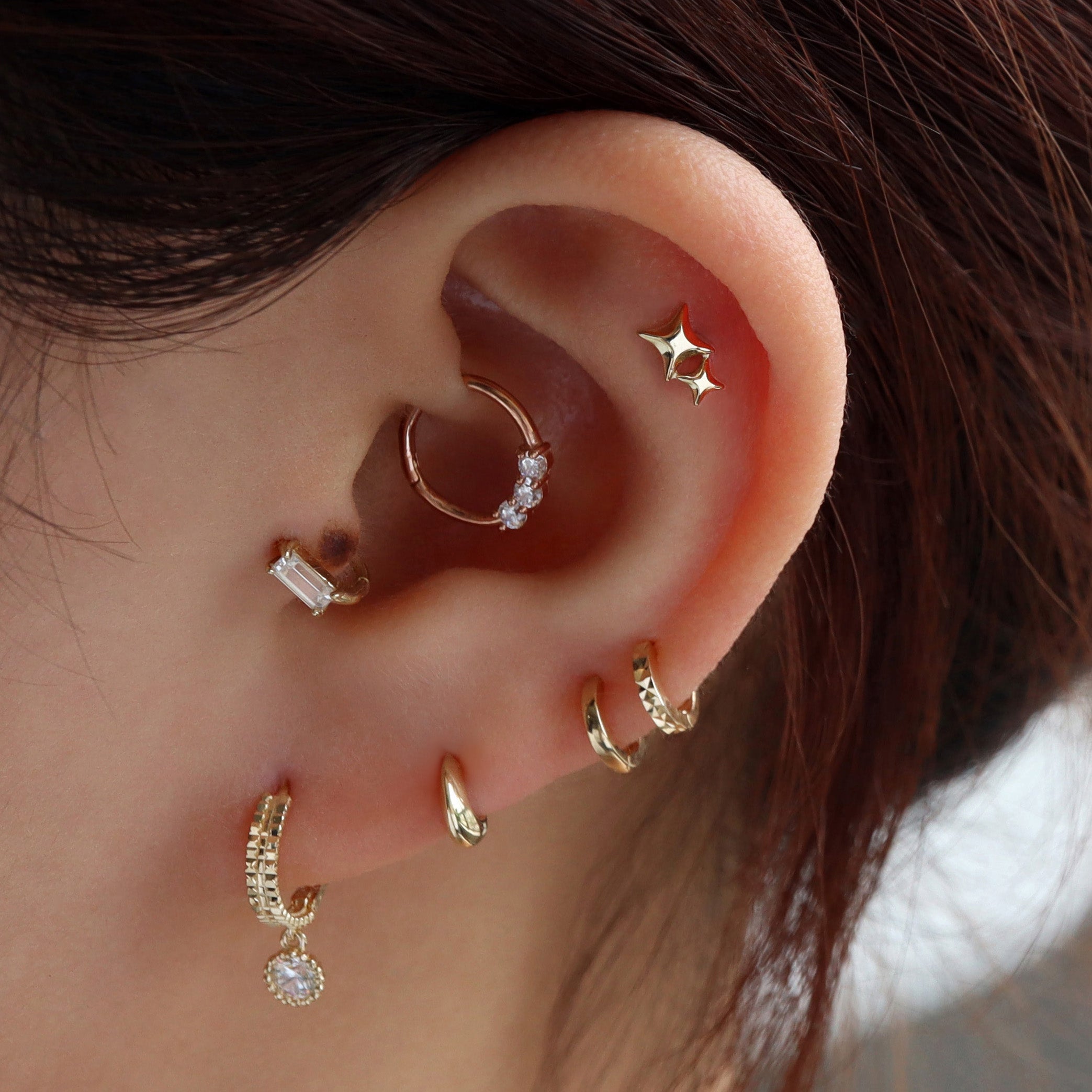 Mini Chubby Huggie Stud Piercing 14K Gold | Musemond