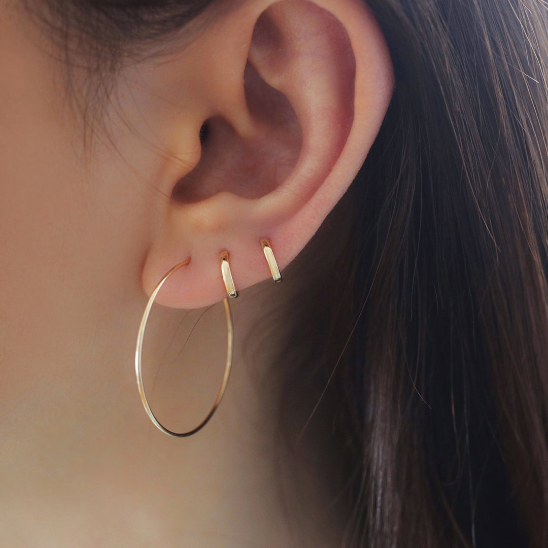 5.5mm Mini Huggie Hoop 14K Gold | Musemond