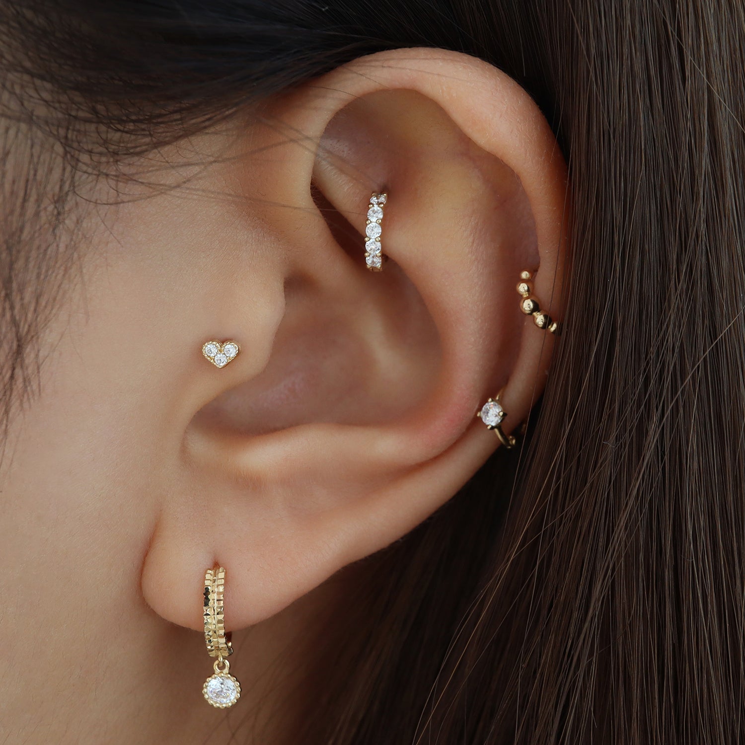 Mini Pave Heart Labret Piercing 14K Gold | Musemond